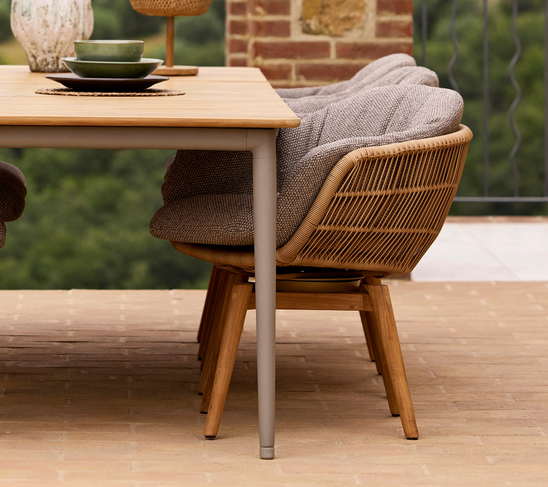 Cane-line Stay chair w/teak swivel - Exclusive Danish design furniture ...